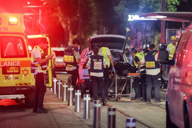 الضفة الغربية إصابة 3 إسرائيليين بإطلاق نار قرب أريئيل Bbc News عربي