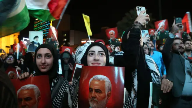 Iran bersumpah akan serang balik Israel setelah serangan konsulat di ...