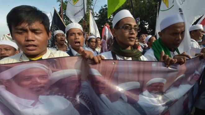 Apa yang perlu dikhawatirkan dari bentrokan FPI-GMBI? - BBC News Indonesia