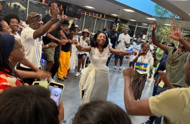 Belgique: Abarundikazi bapfiriye mu nkongi y'umuriro i Bruxelles - BBC ...