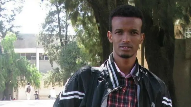 Qeybta koobaad: Silsilad maanseed la magac baxday iPhone-11 - BBC News ...