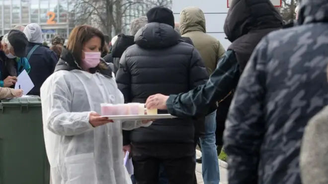 Vakcinacija i zarazne bolesti: Kako je imunizacija iskorenila mnoga ... Vakcinacija i zarazne bolesti: Kako je imunizacija iskorenila mnoga ...