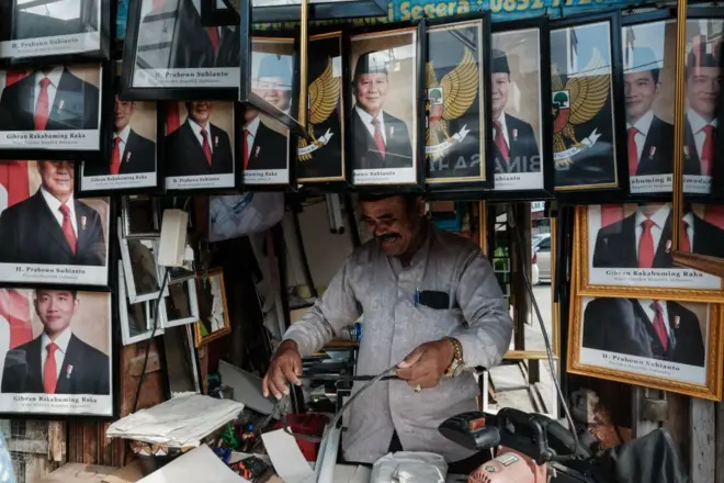 Prabowo sebut 'ndasmu' terhadap pengritiknya – 'Kritik terbuka seolah-olah musuh' - BBC News ...