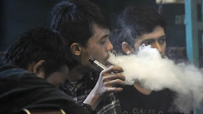 Pro-kontra rencana kemasan rokok standar – Mengapa kebijakan ini ditentang serikat pekerja ...