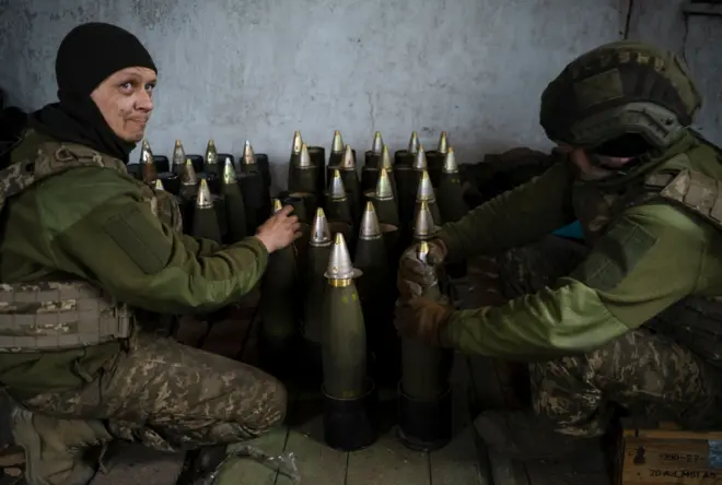 NATO bombardovanje 1999: Bitka za Košare, tri tumačenja i jedna pesma ...