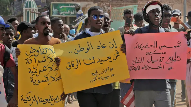 مظاهرات السودان دعوات إلى احتجاجات جديدة للمطالبة بإنجاز التحول