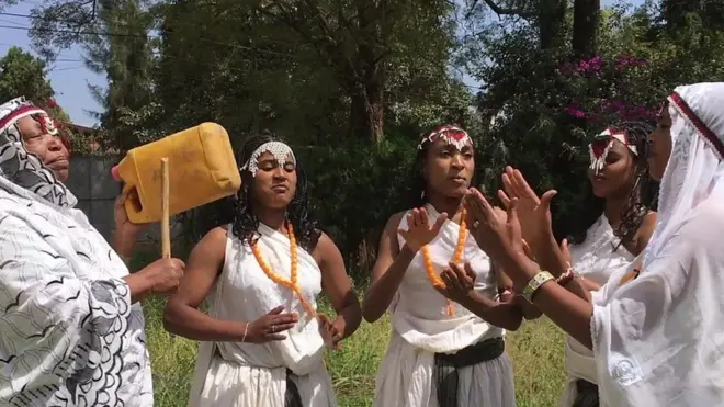 Eebbisaa Addunyaa attamiin yaadatama? - BBC News Afaan Oromoo