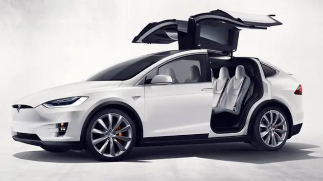 Tesla model x without falcon doors store