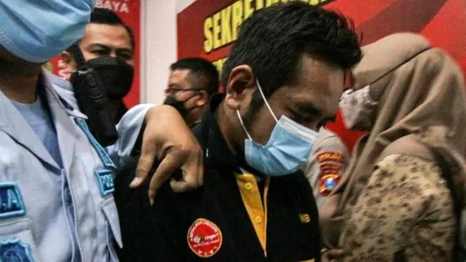 Empat kasus kekerasan seksual oleh pimpinan pesantren di Jember dan ... Empat kasus kekerasan seksual oleh pimpinan pesantren di Jember dan ...