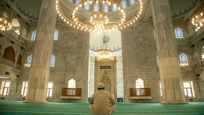 Masjidka Cali Jimcaale oo iska fogeeyey wadaadkii ka hadlay Sh. Cismaan ...