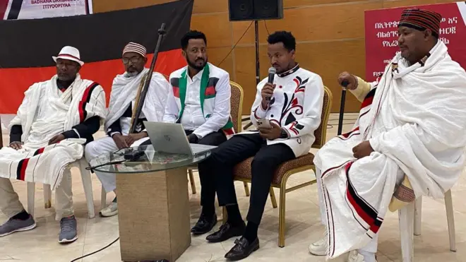 Irreechi Hora Finfinnee kabajamaa jira - BBC News Afaan Oromoo