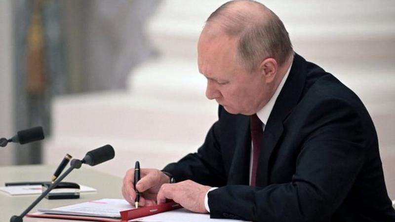 Rusia Y Ucrania Putin Ordena El Envío De Tropas A Donetsk Y Luhansk
