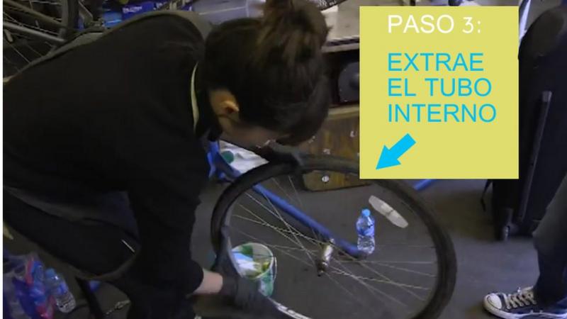 Cómo reparar una rueda pinchada de bicicleta en 10 sencillos pasos ...