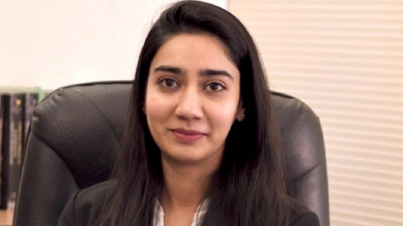 عدالتوں میں خواتین وکلا اور ججوں کو ہراسانی کا سامنا: ’خاتون جج ہونا آپ ...