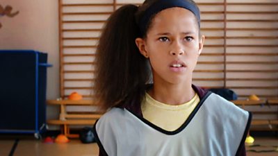 Football legend Steven Gerrard's Panenka tips - CBBC - BBC