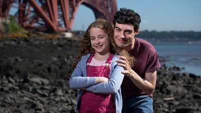 Molly and Mack - CBeebies - BBC