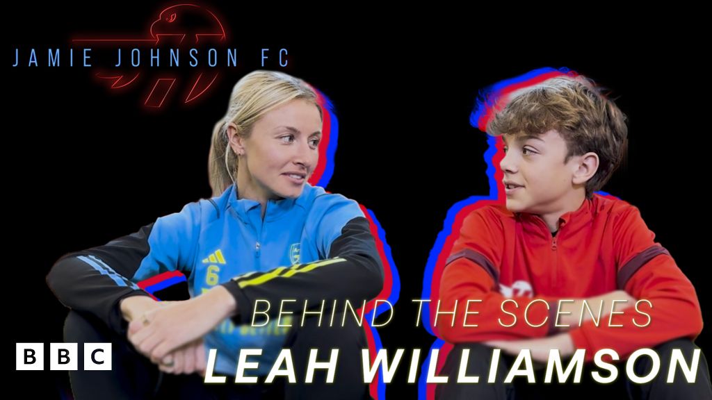 Leah Williamson | New Jamie Johnson FC S2 | Football on CBBC - CBBC