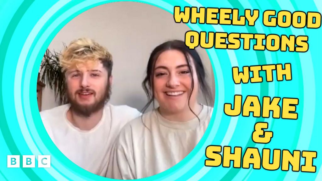 Jake and Shauni online superstars are interviewed on CBBC Saturday Mash Up Wheely Good Questions ...