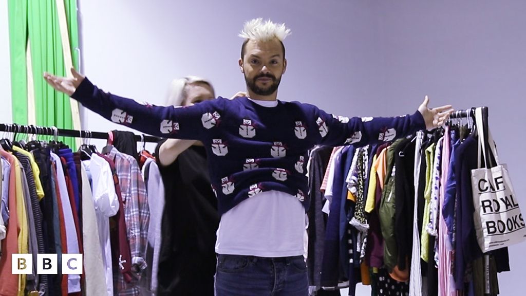 Why Barney wears Christmas jumpers in June - CBBC