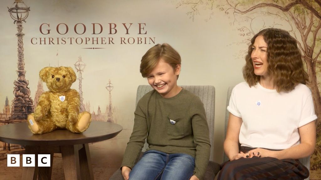 Hollywood actors chat to a teddy bear - CBBC