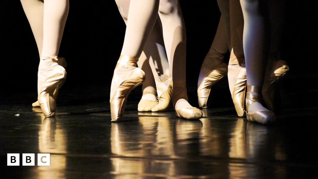 A fun quiz about different dance styles for children and families. - CBBC