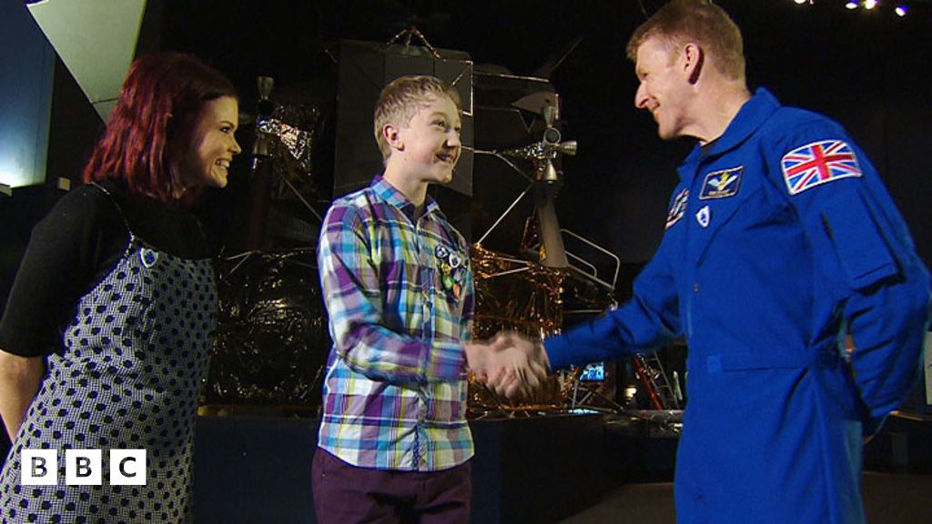 Tim Peake's Mission Patch - CBBC