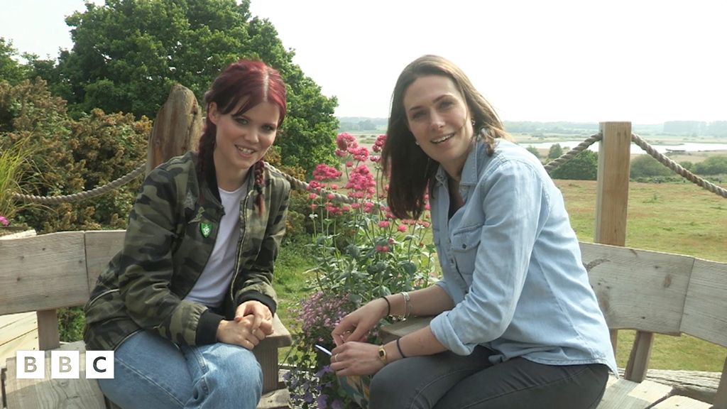 Lindsey on the set of Springwatch - CBBC