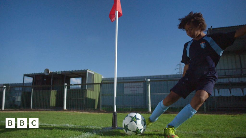 Jamie Johnson's Football Magic - CBBC