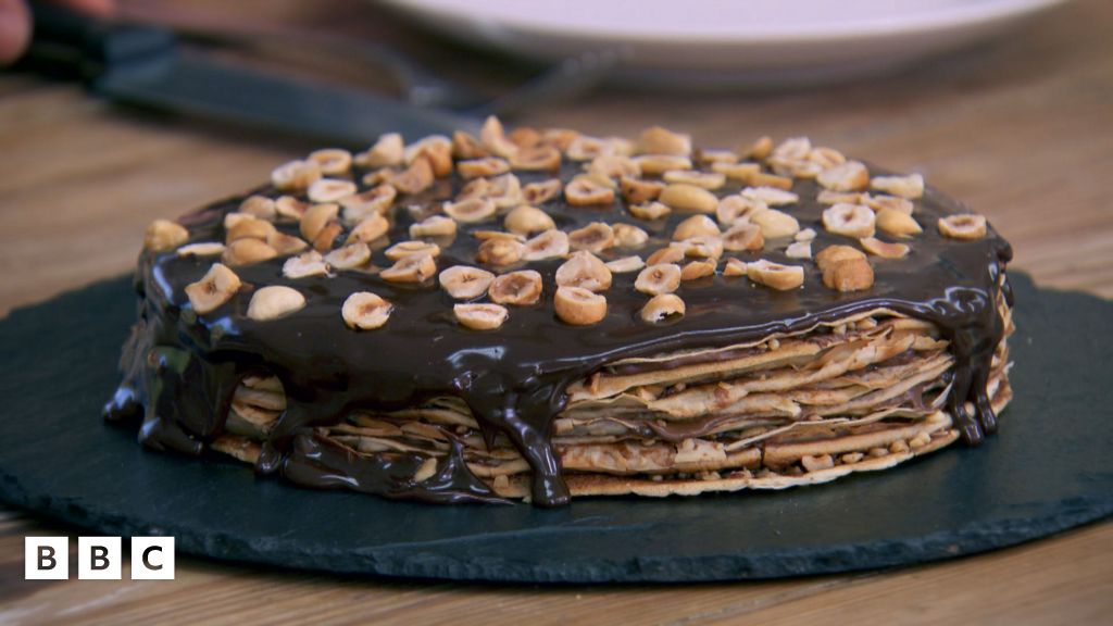Recipe: Hazelnut and Dark Chocolate Pancake Cake - CBBC
