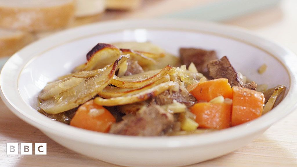 Denise Van Outen makes Irish Stew - CBBC