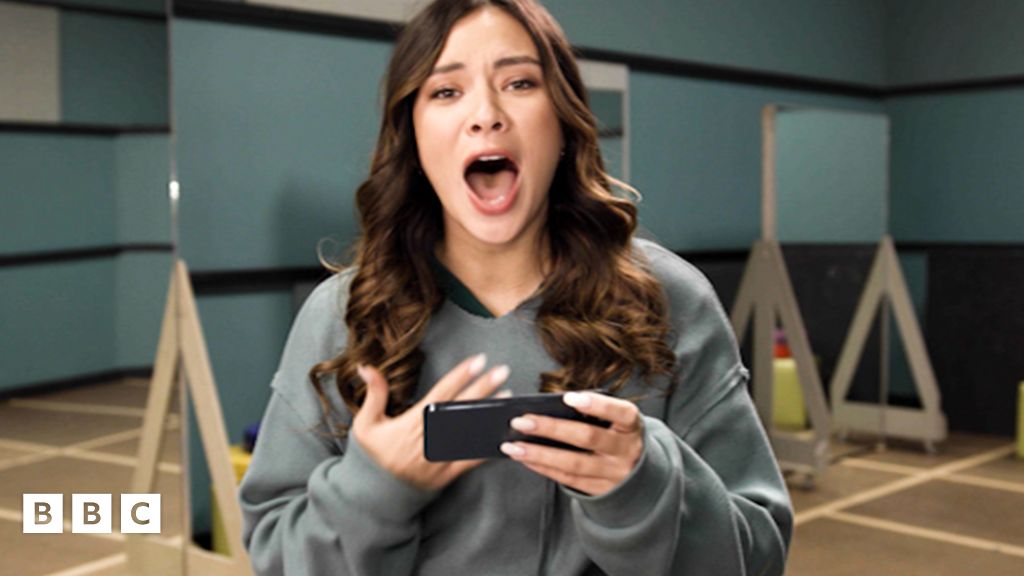 Lily reacts to her The Next Step debut appearance - CBBC