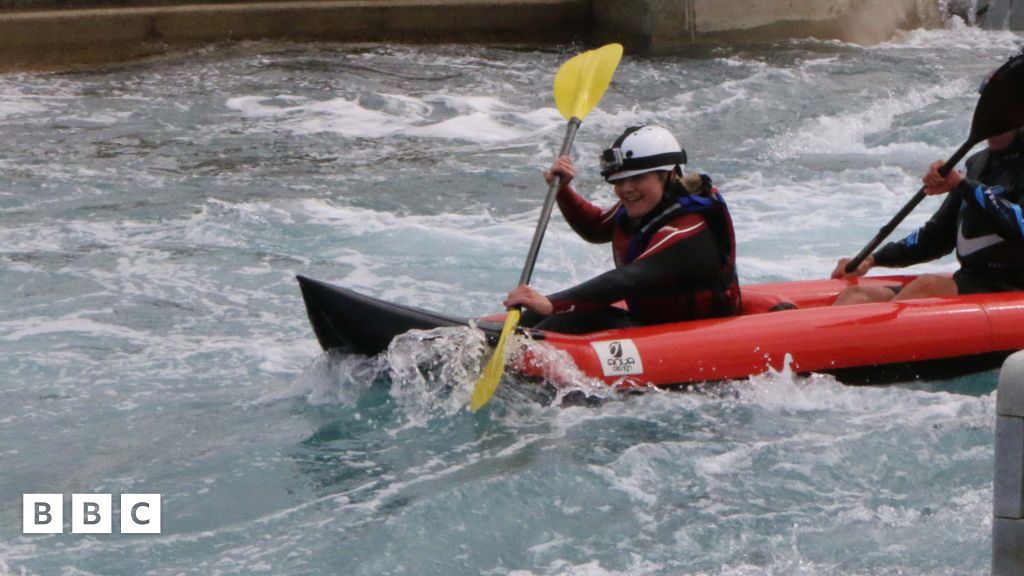 Tilly overboard... again! - CBBC