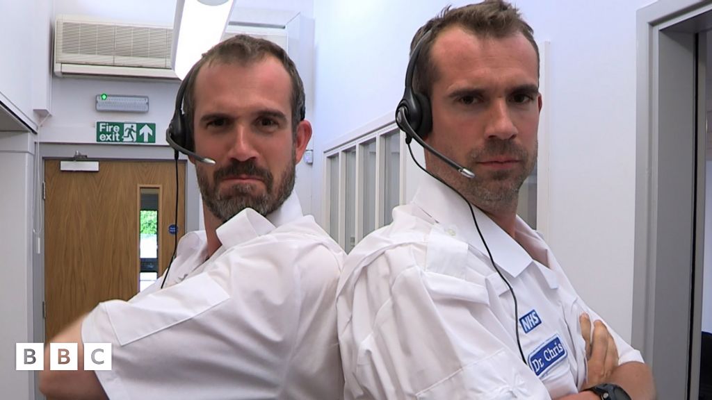 Medical Hero: 999 Call Operator - CBBC