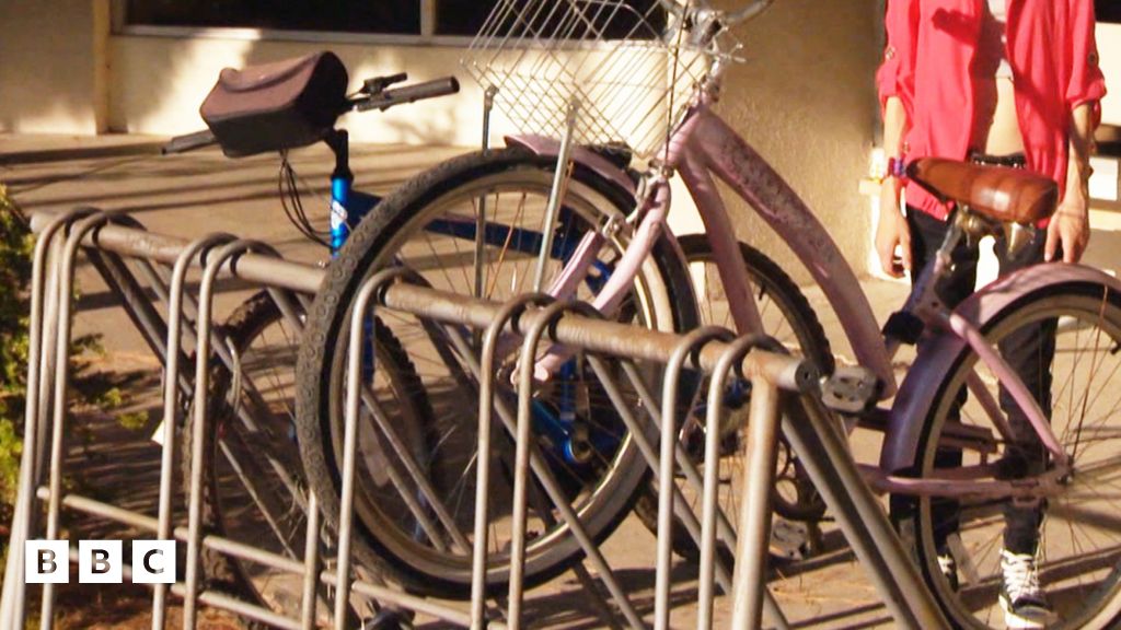 Check out the ultimate bike lock - CBBC