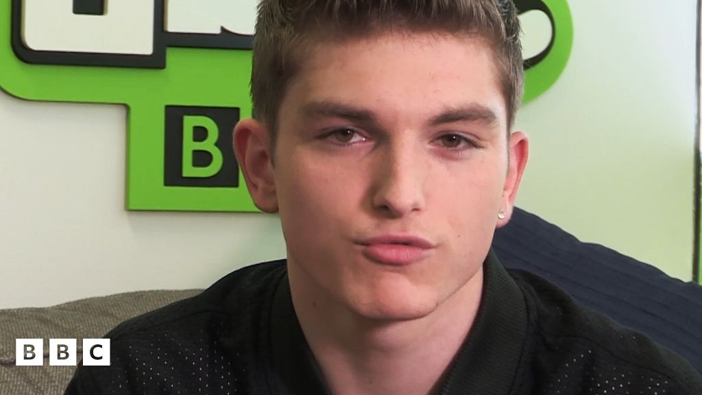 5 Things You Didn't Know About Richard Wisker - CBBC