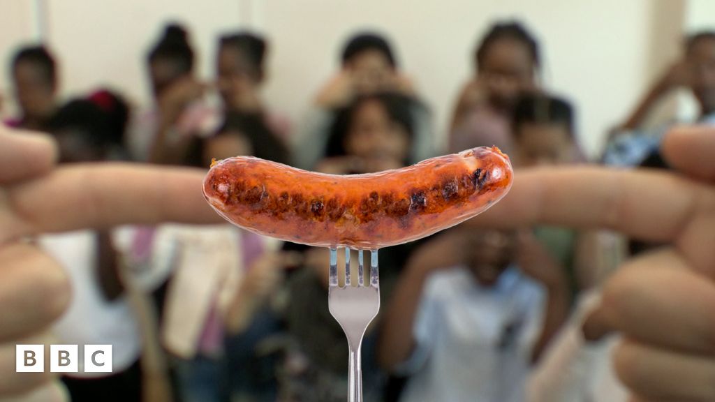 Try the Sausage Fingers Trick - CBBC