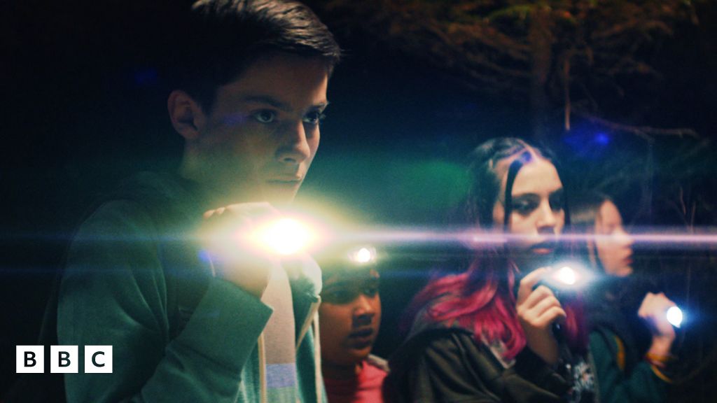 Silverpoint Highlight - "Do you hear that?" - CBBC