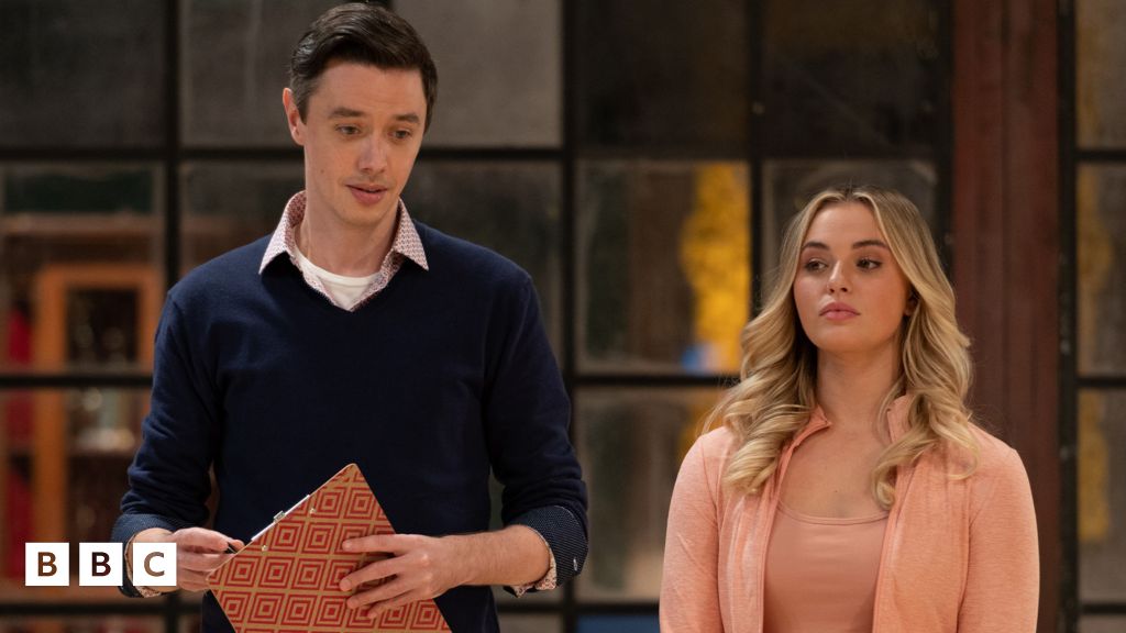 The Next Step Season 8 Episode 4 Highlight: Guess who's back! - CBBC