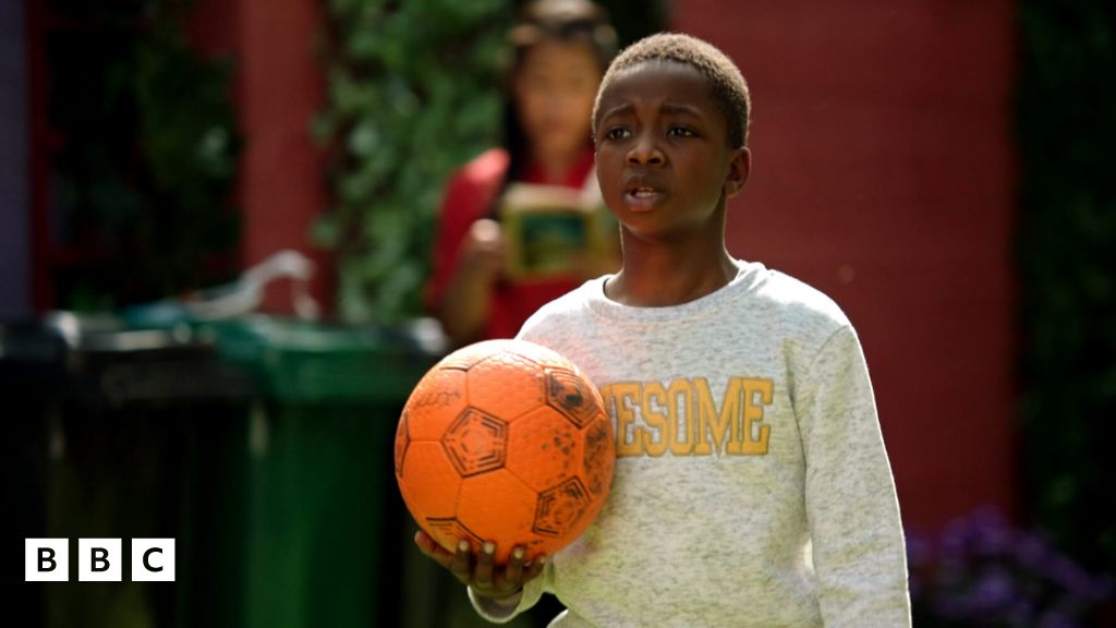 That's one angry Archie - CBBC