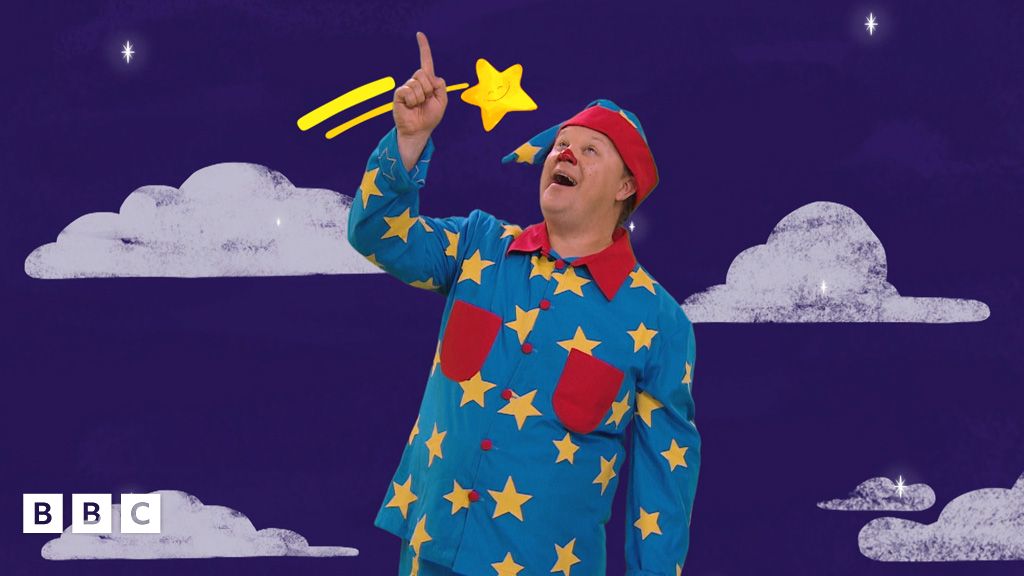 Sing Twinkle Twinkle Little Star with Mr Tumble - CBeebies