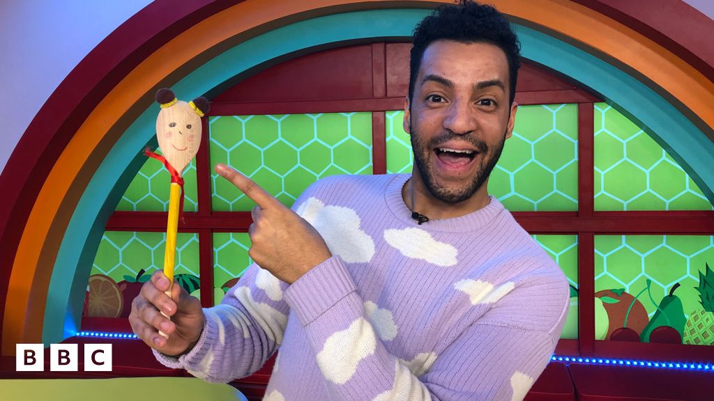 Make a Big Cook Little Cook Wooden Spoon - CBeebies