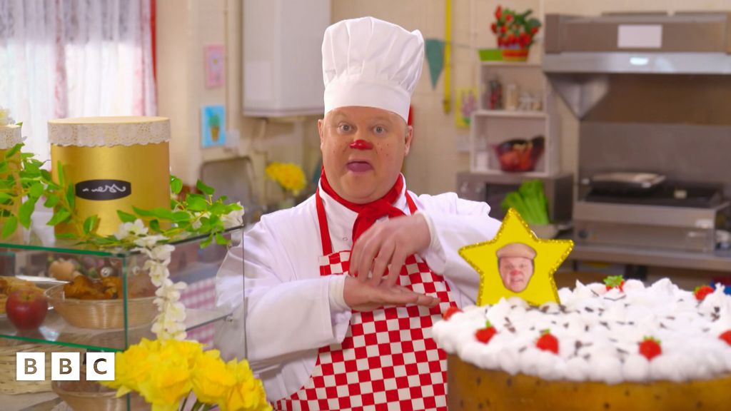 Mr Tumble's Busy Bus Day - Baker Tumble's Bake a Cake song quiz - CBeebies