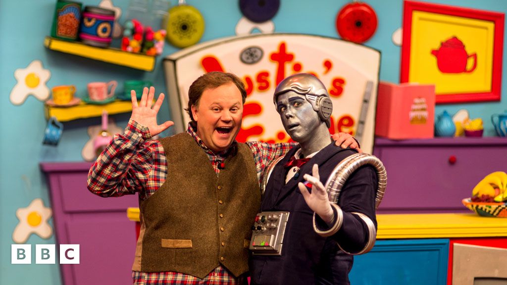 Justin’s House Space Party - CBeebies