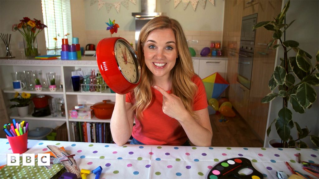 Make a colourful clock - CBeebies