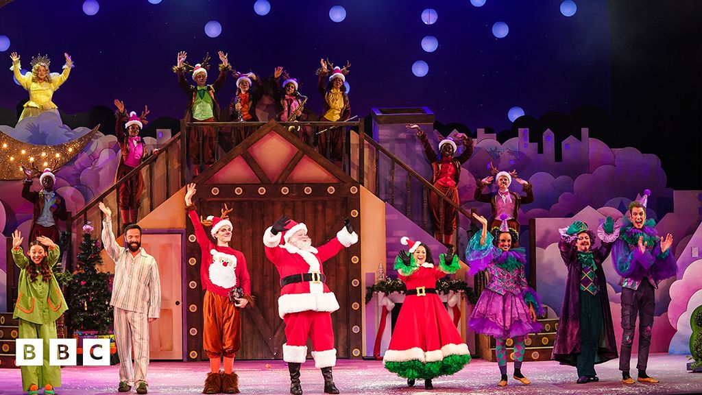 Christmas Show Songs Playlist - CBeebies