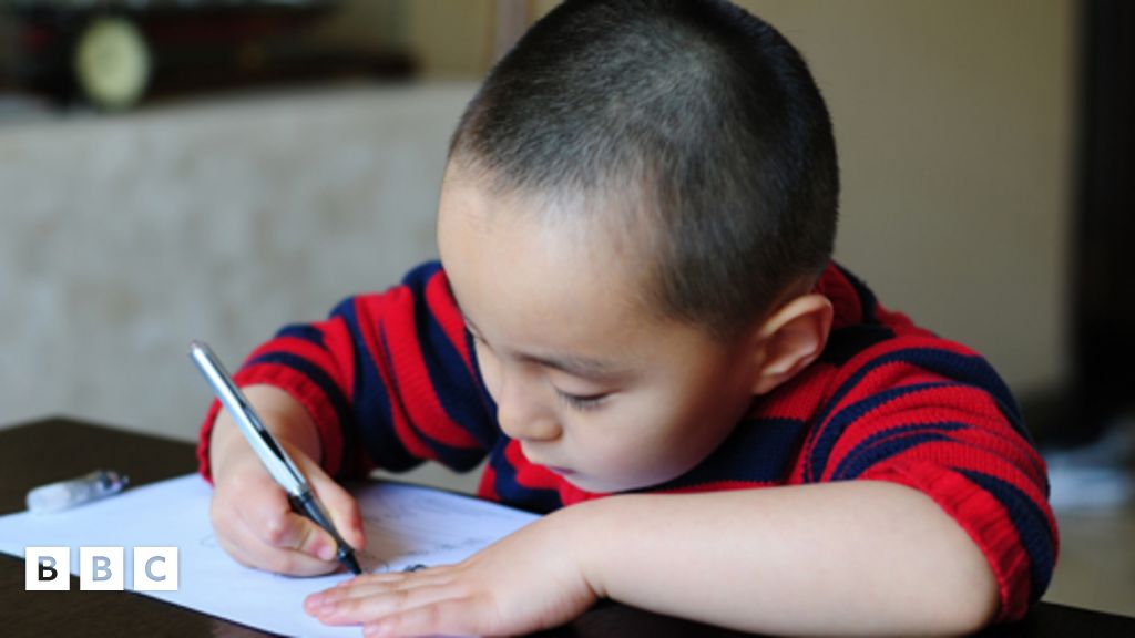 Learning to write - CBeebies