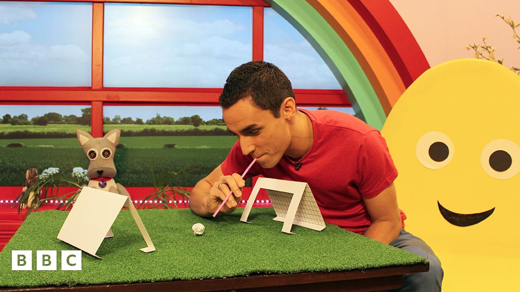 Make a football game with Ben - CBeebies