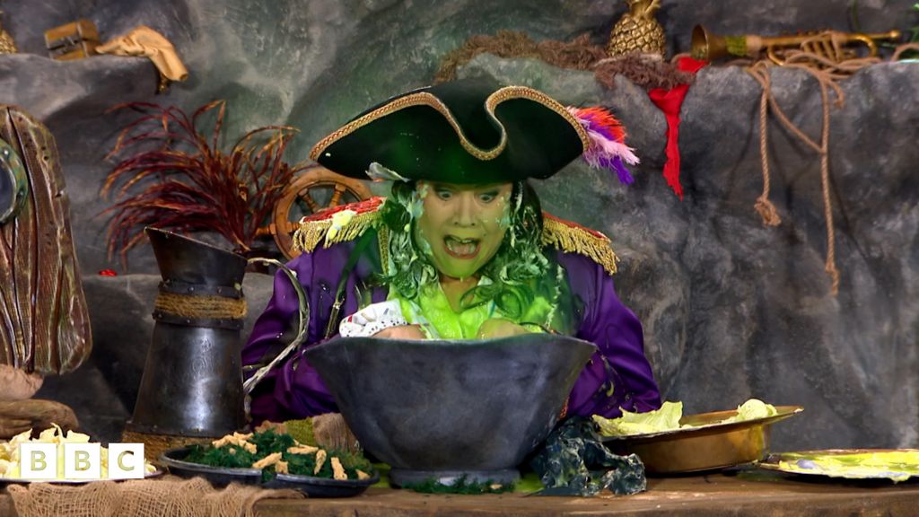 Captain Captain gets SUPER stuck! - CBeebies