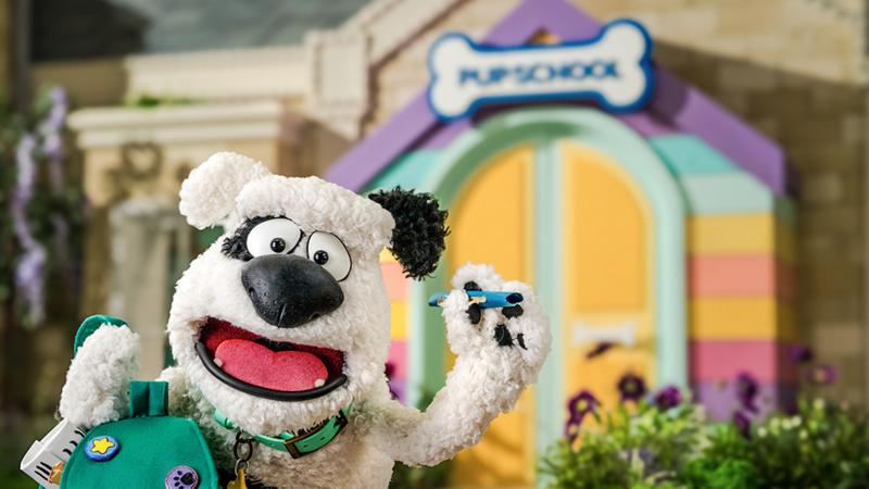 Get to know the pups in Dodge's Pup School - CBeebies