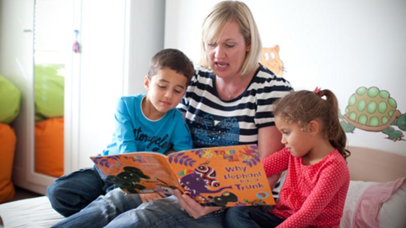 Alphablocks - CBeebies - BBC